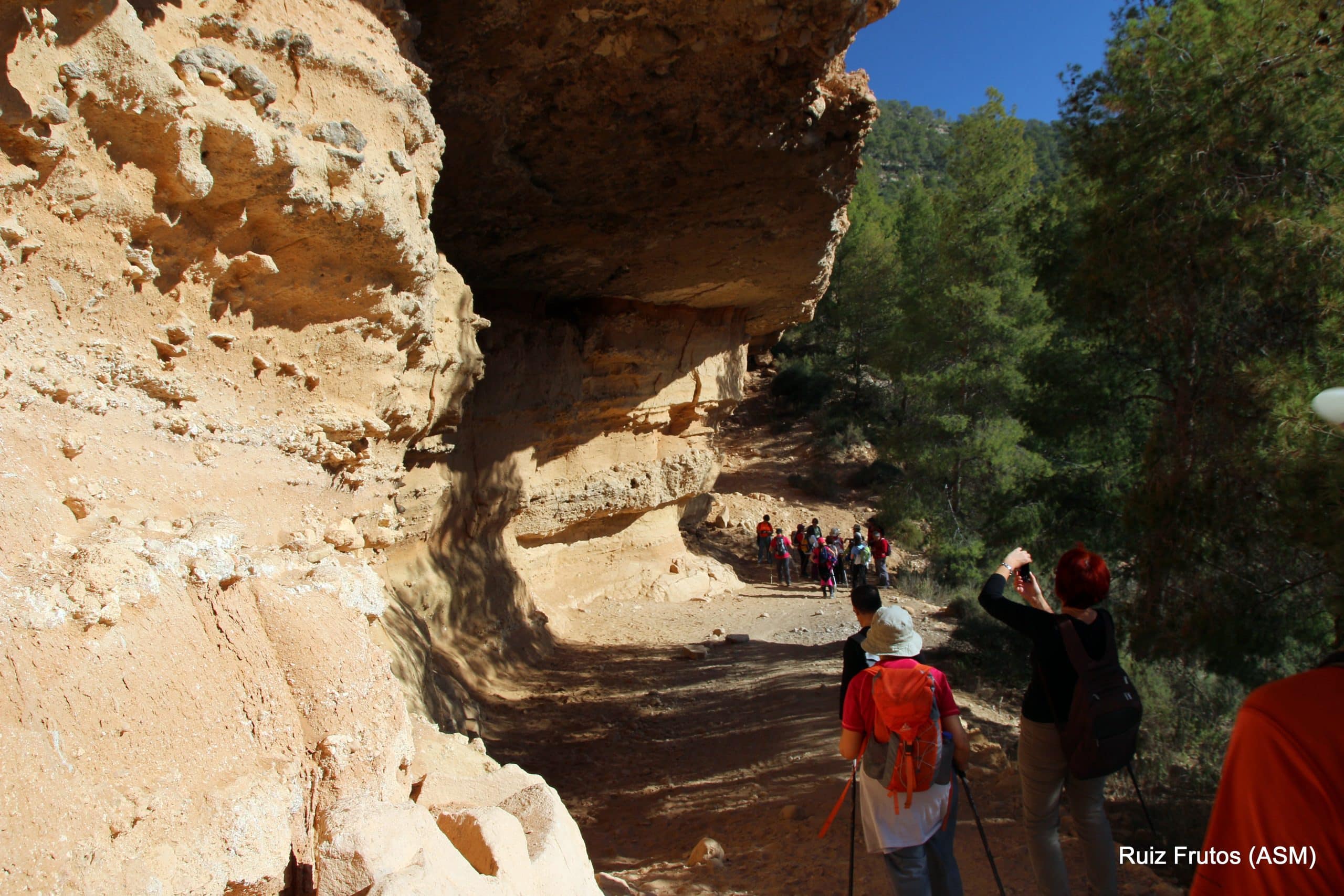 El Caño de Espuña y Cuevas Luengas - ASM Región de Murcia